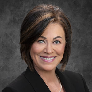 Lisa J. Miller FPQP™ | Manager of Operations | Mercer Advisors